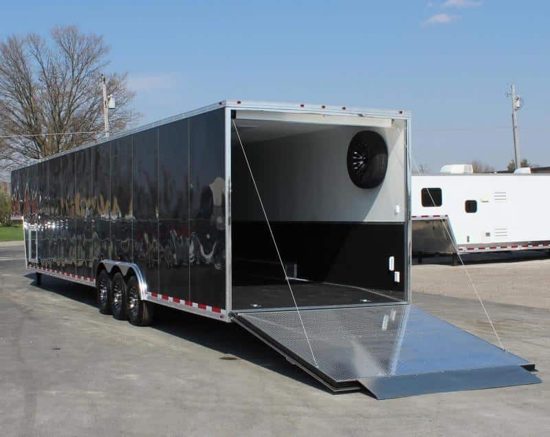 Enclosed Gooseneck Trailer 2023 48' Platinum In-Production Special ...