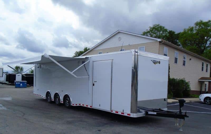 Enclosed Race Car Hauler 2023 32' 3/6k Spread Axles Rear Wing Sony ...