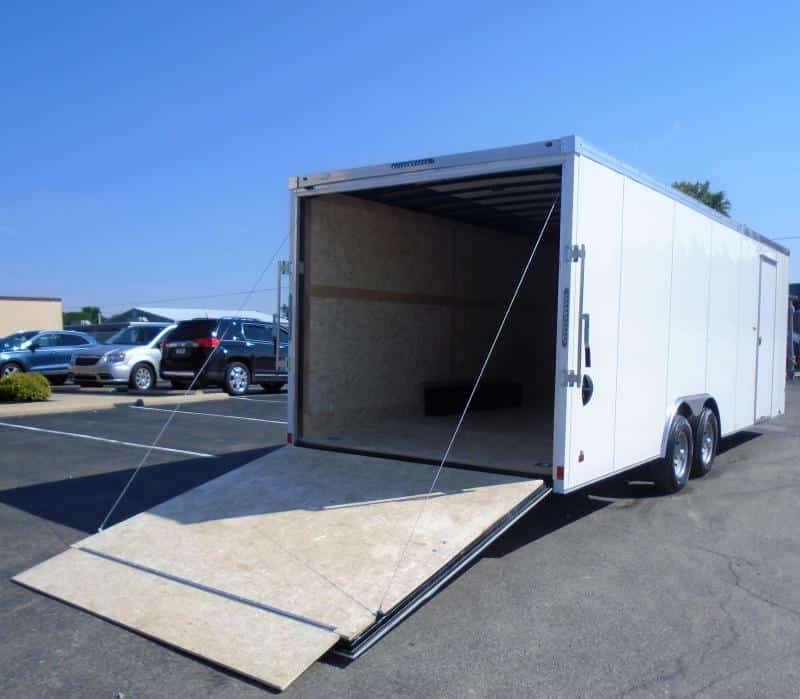 Enclosed Car Trailer 2022 24' 7' Interior 94 in. Rear Opening ...