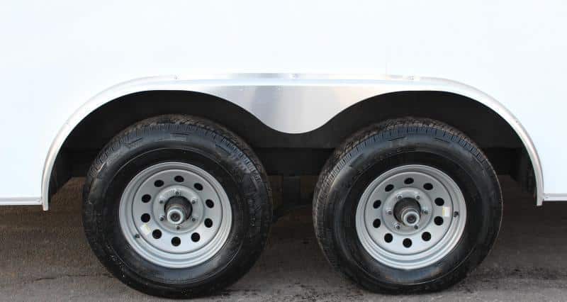 Enclosed Car Trailer 2022 24' 7' Interior 94 in. Rear Opening ...