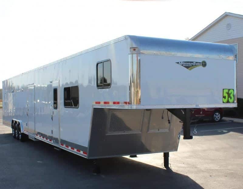 Car Hauler with Living, Sleeping Quarters - RV Campers - MT
