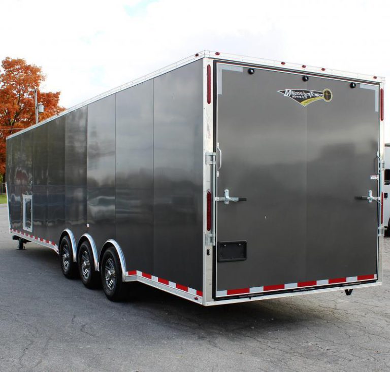 40ft. Enclosed Race Car Trailer with Living Quarters