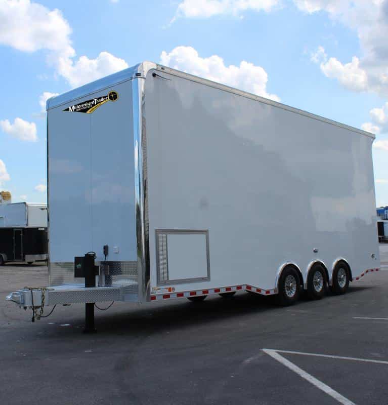 Enclosed Stacker Trailer 2024 28' Aluminum Edge 16' Lift & Loaded Out ...