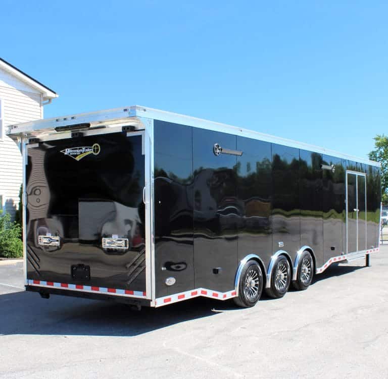 Enclosed Gooseneck Trailer 40ft.