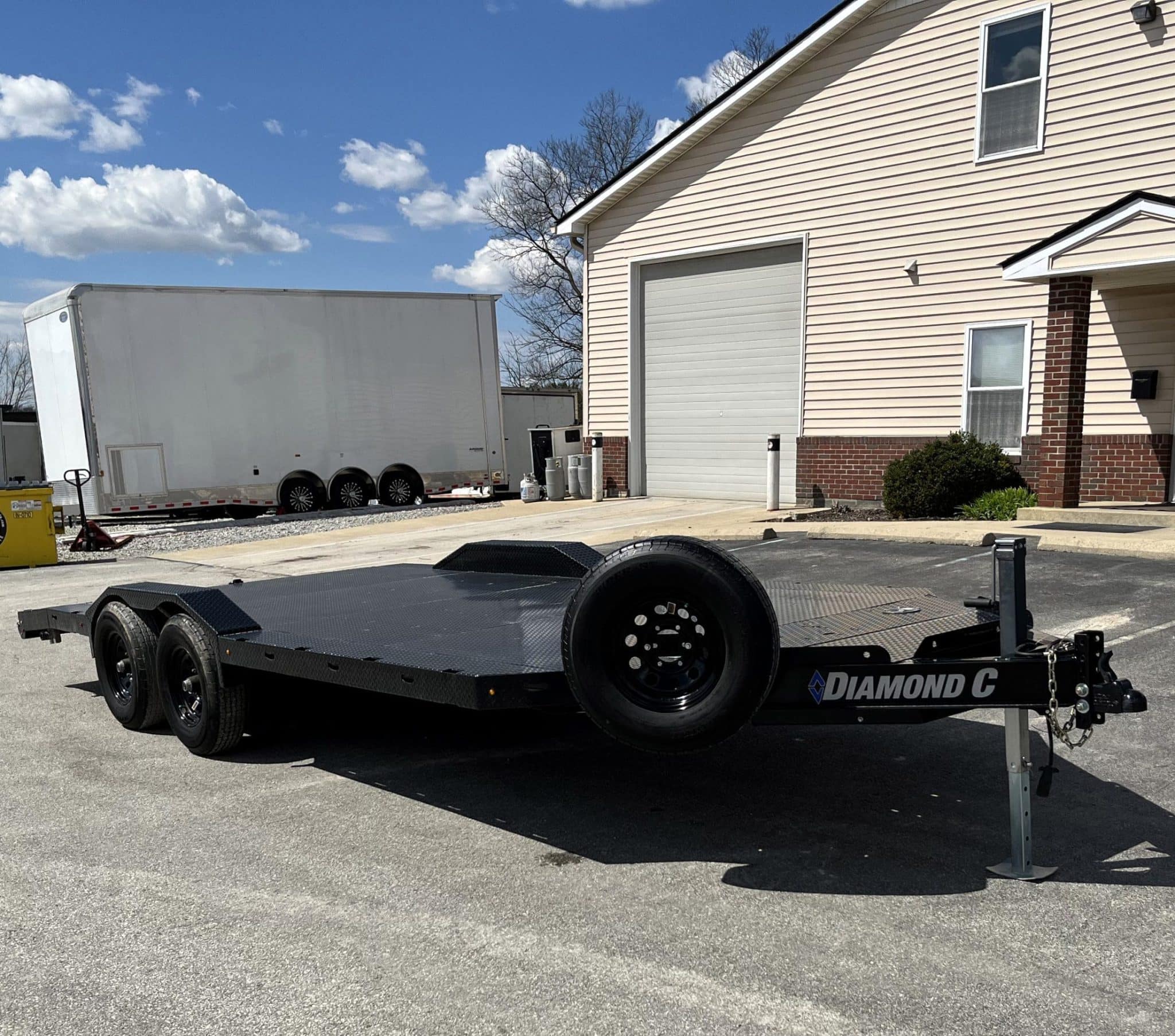Pre-Owned Open Car Hauler 2024 18' Road Clipper w/4 D-Rings Installed ...